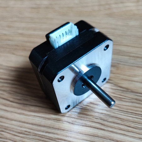 Nema 17 stepper motor 17HS4023 with 0.130 N/m, 1A, 23.5mm