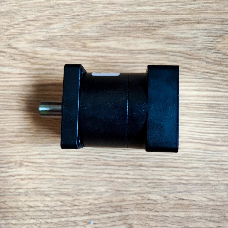 PX57 Planetārais reduktors Nema 23 soļu motoram